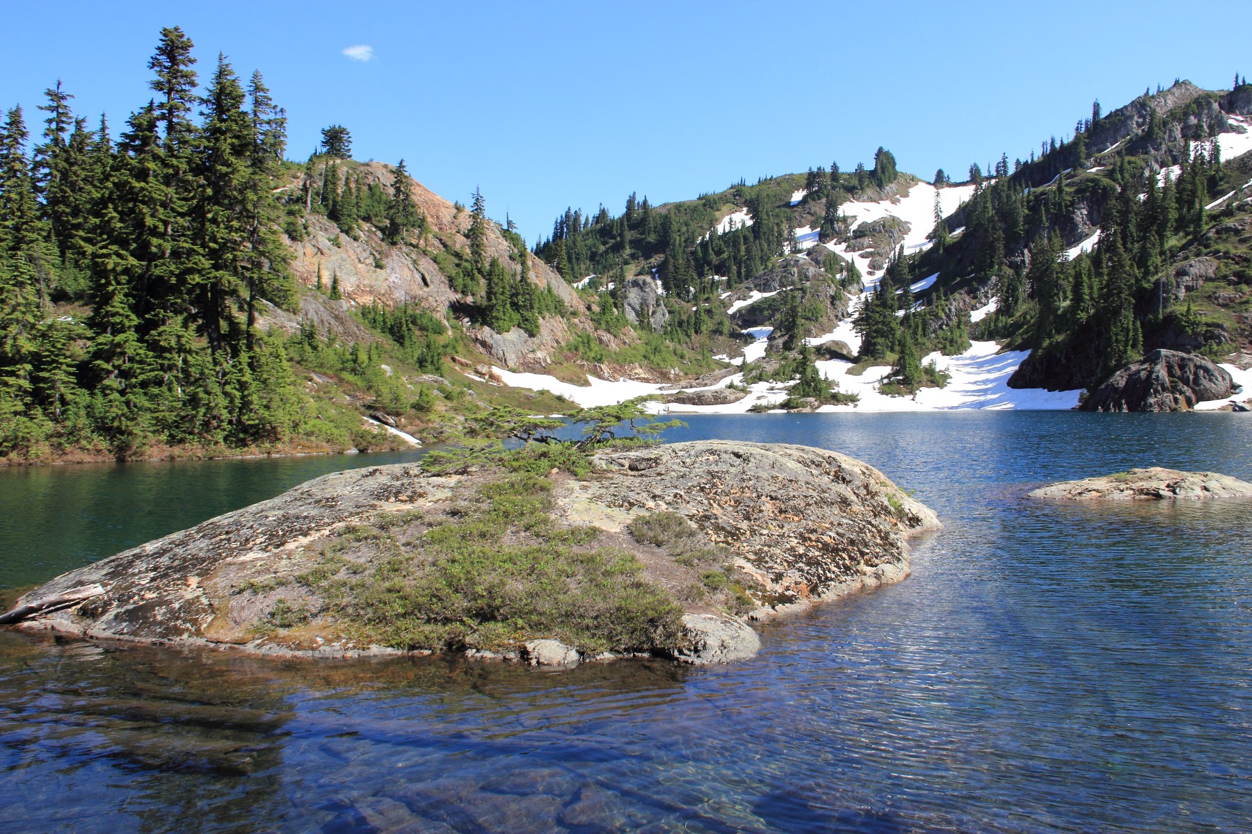 RACHEL/RAMPART LAKES & BEYOND – Good Spot For A Sandwich